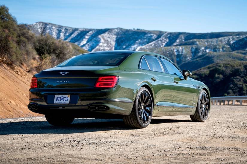 2022 Bentley Flying Spur Hybrid Pricing, Photos & Specs