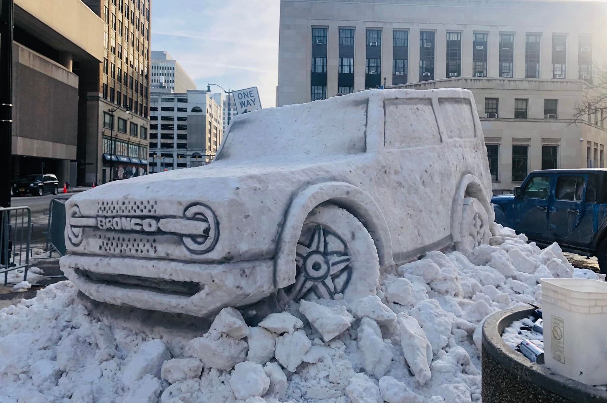 This Ford Bronco Ice Sculpture Took 5 Days To Make