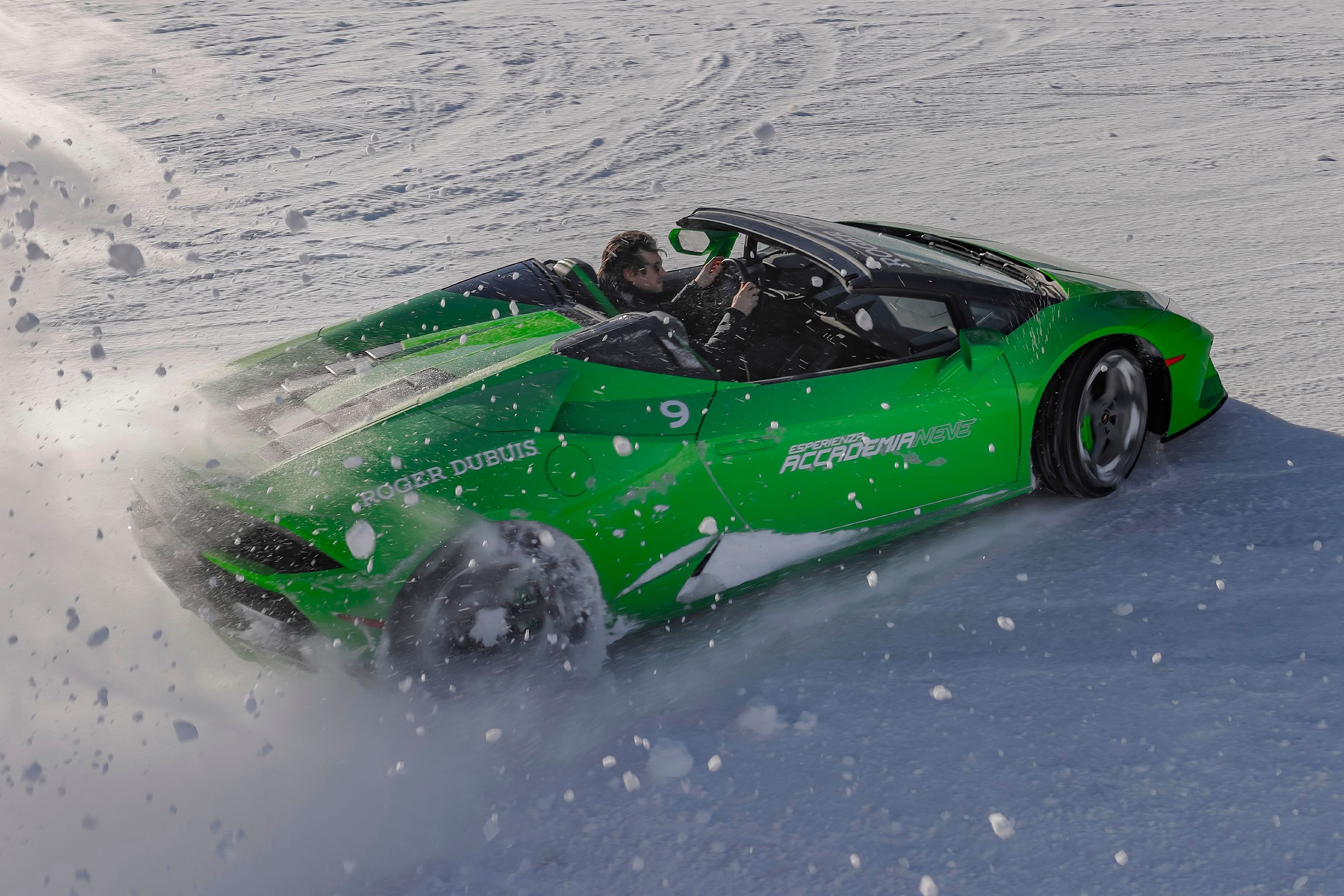 Lamborghini Huracan And Urus Owners Invited To Epic Snow Driving Event