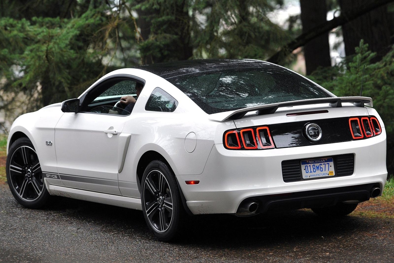 2013 Ford Mustang GT Coupe Exterior Photos
