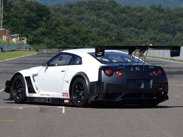 Nismo GT-R: 0-60 MPH in 2 Seconds
