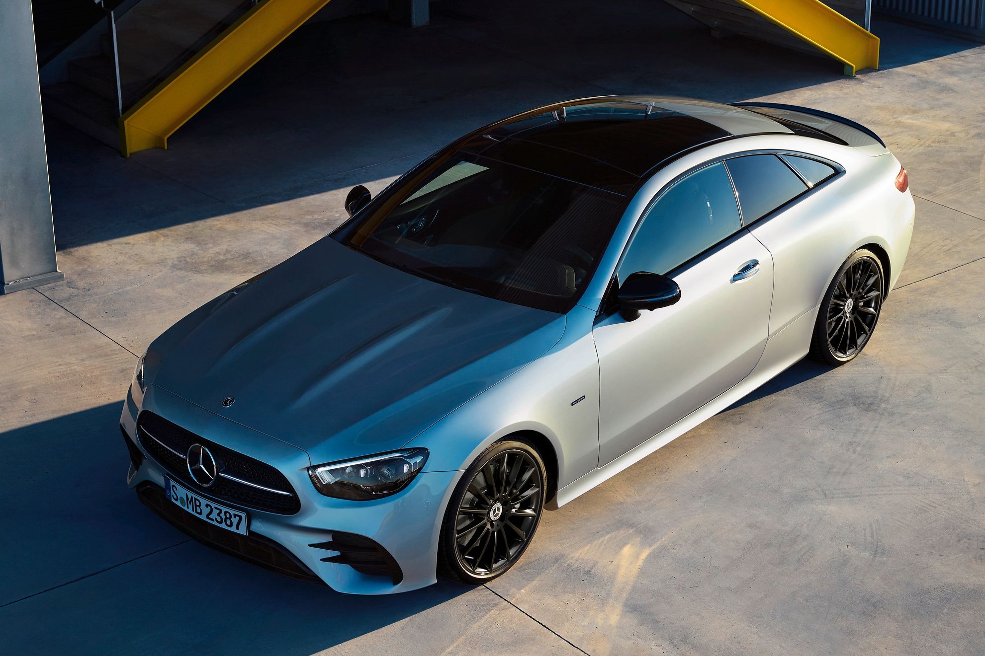 Mercedes E-Class Night Edition Coupe Oozes Sinister Style