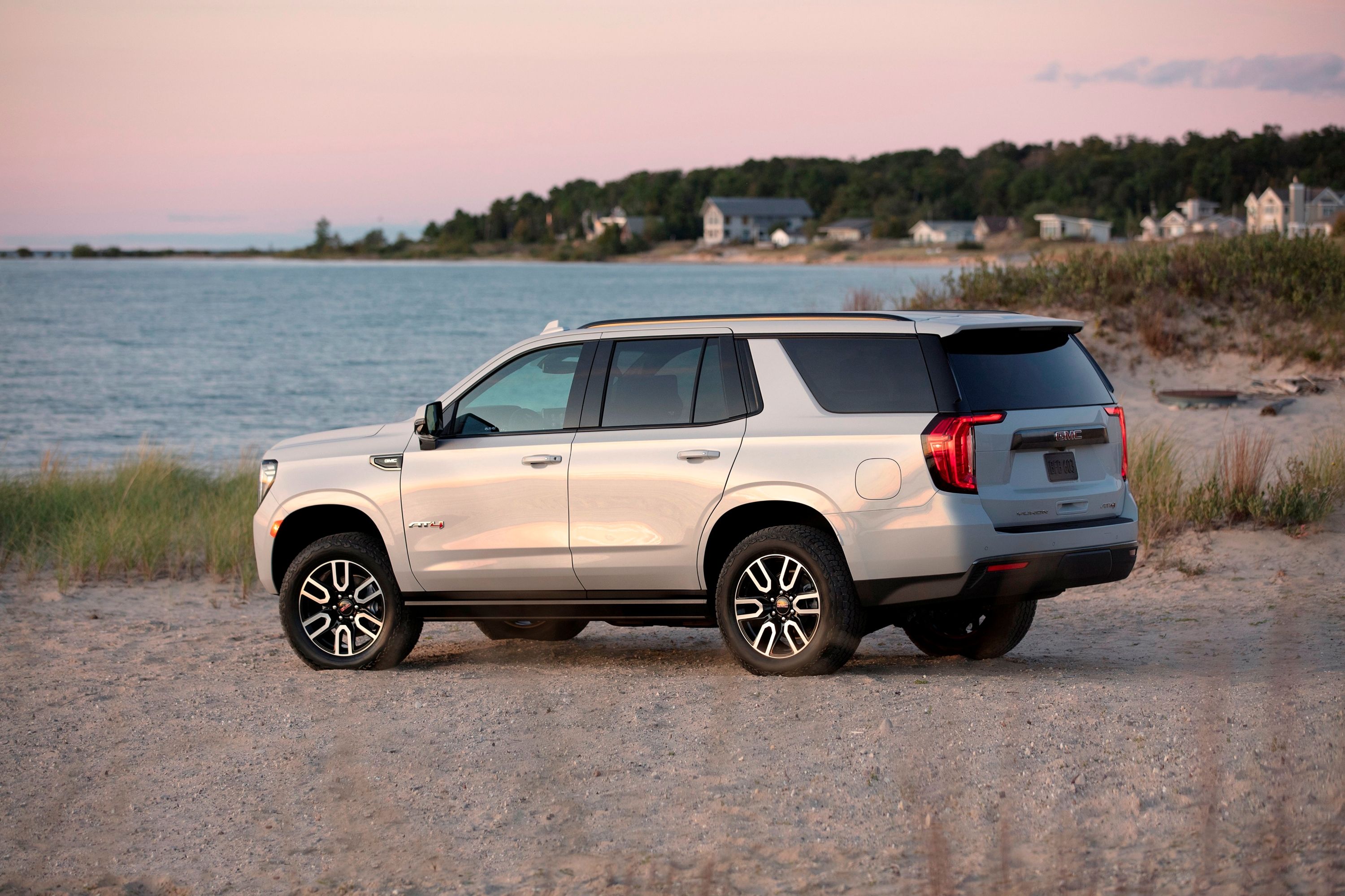 Best Body-On-Frame SUVs. 2024 SUVs With Body-On-Frame Rated | CarBuzz